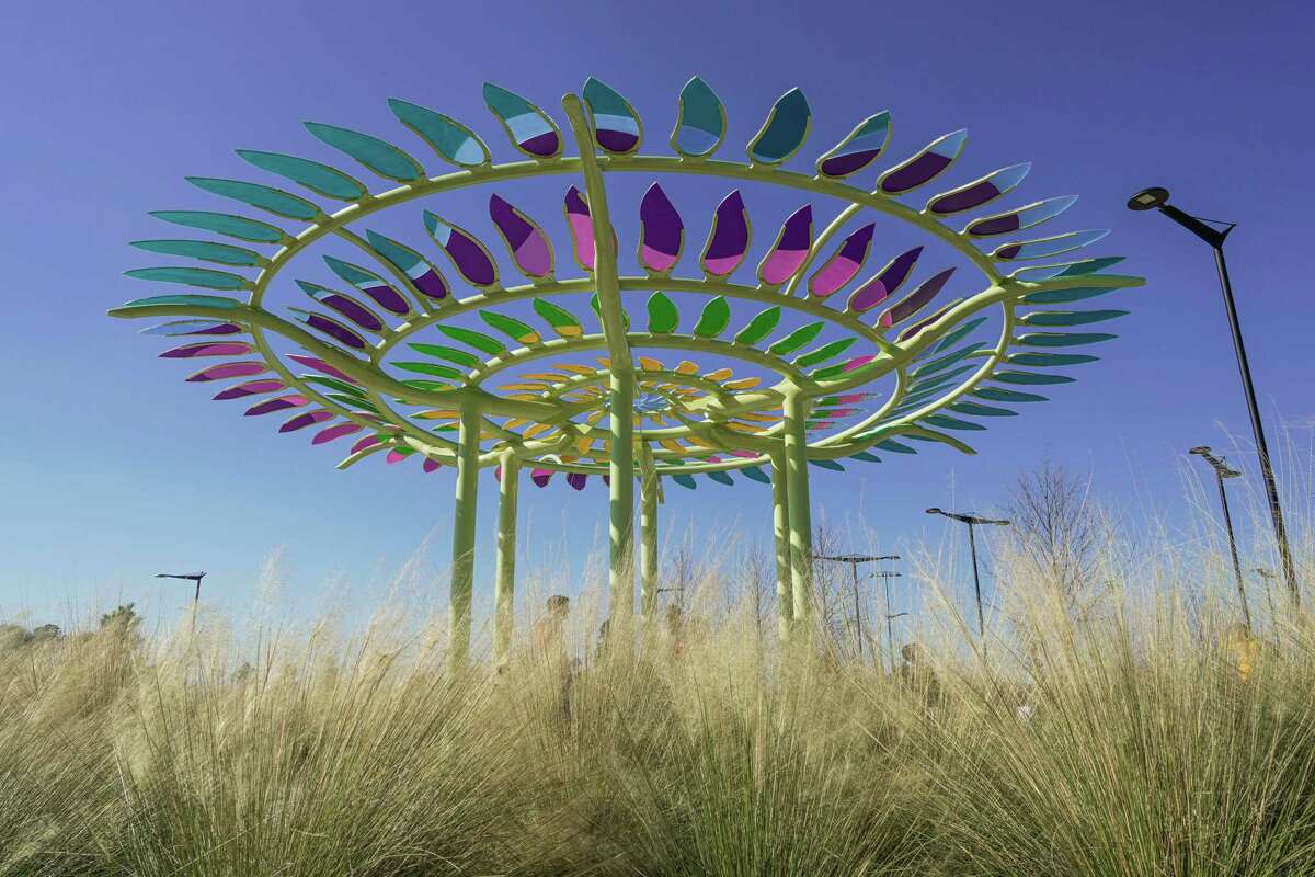 Alief Neighborhood Center opens doors to hundreds of community members