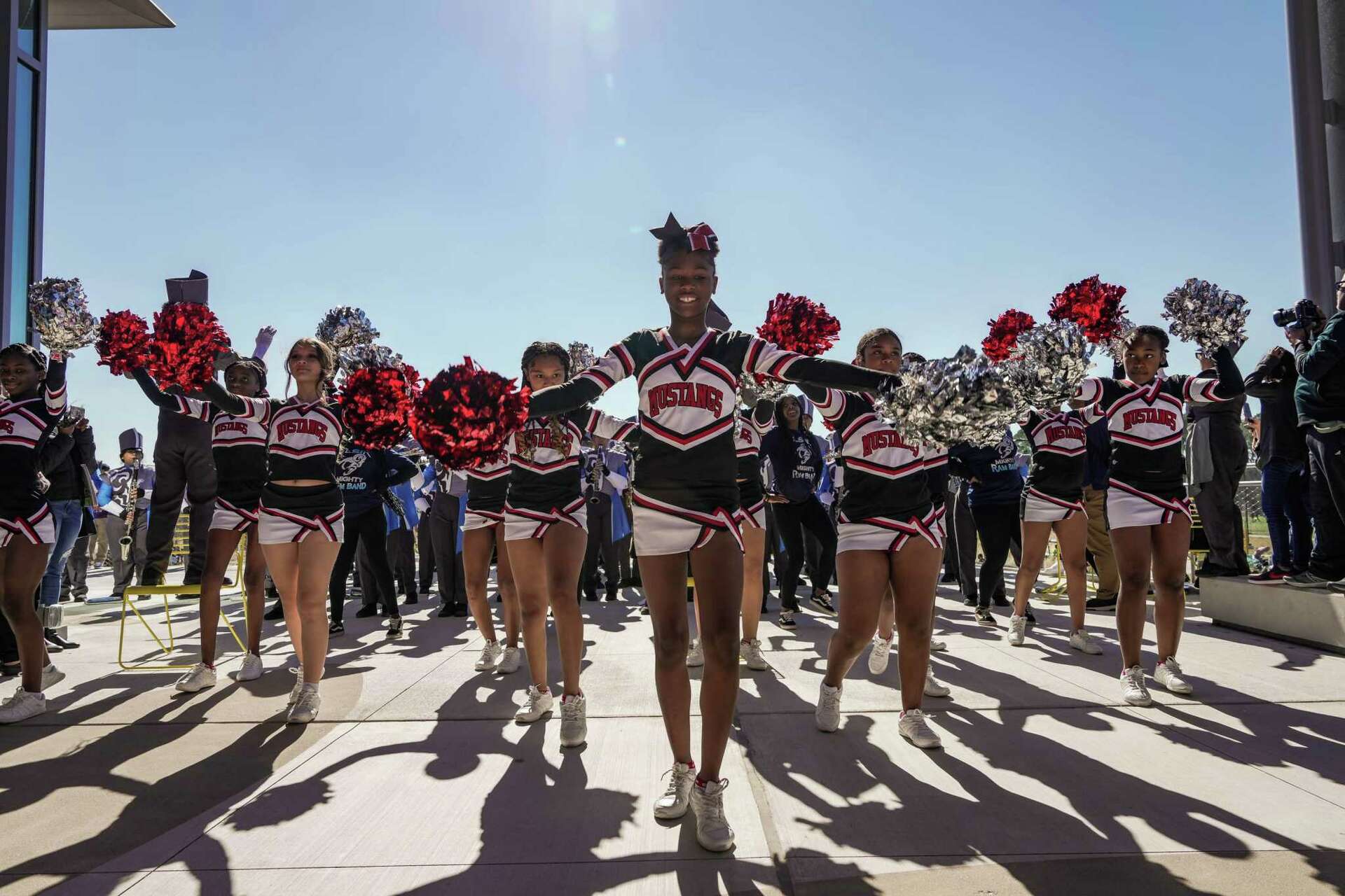 Alief Neighborhood Center opens doors to hundreds of community members