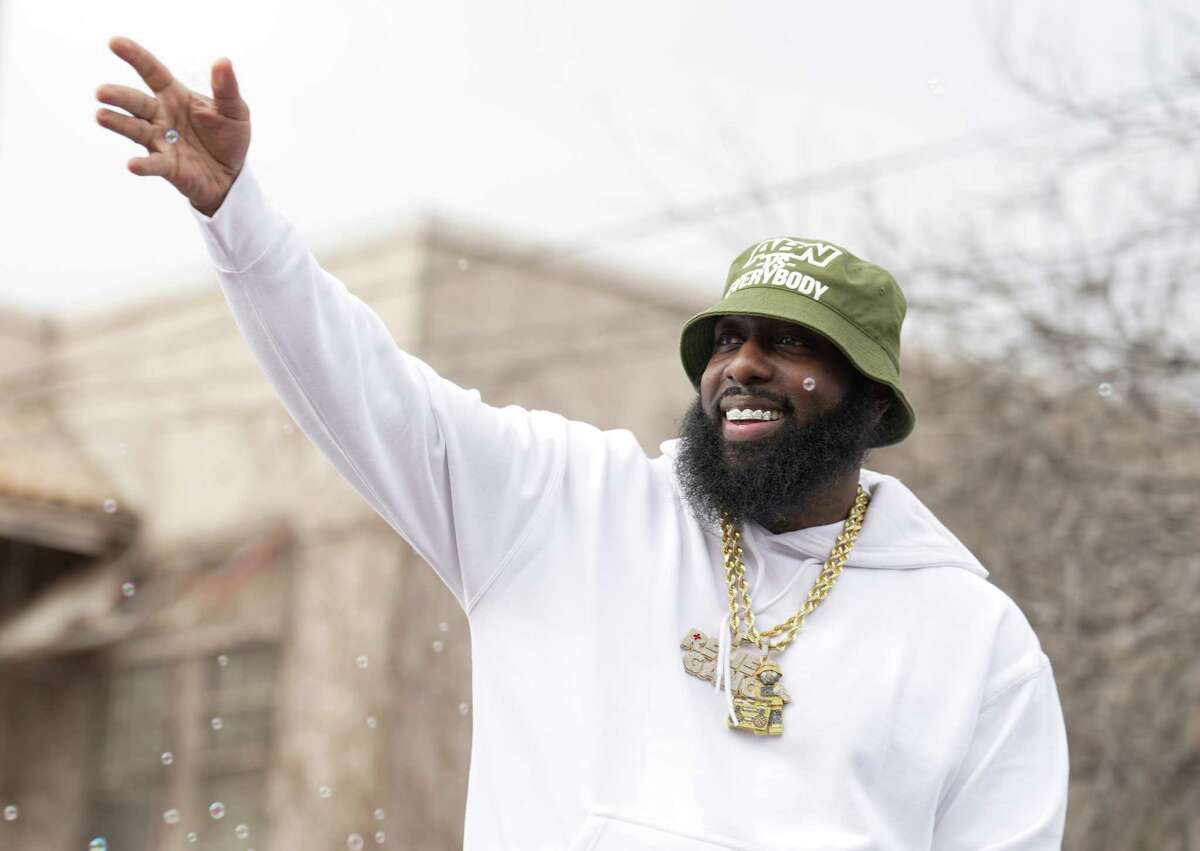 Houston celebrates MLK Day with Black Heritage Society parade