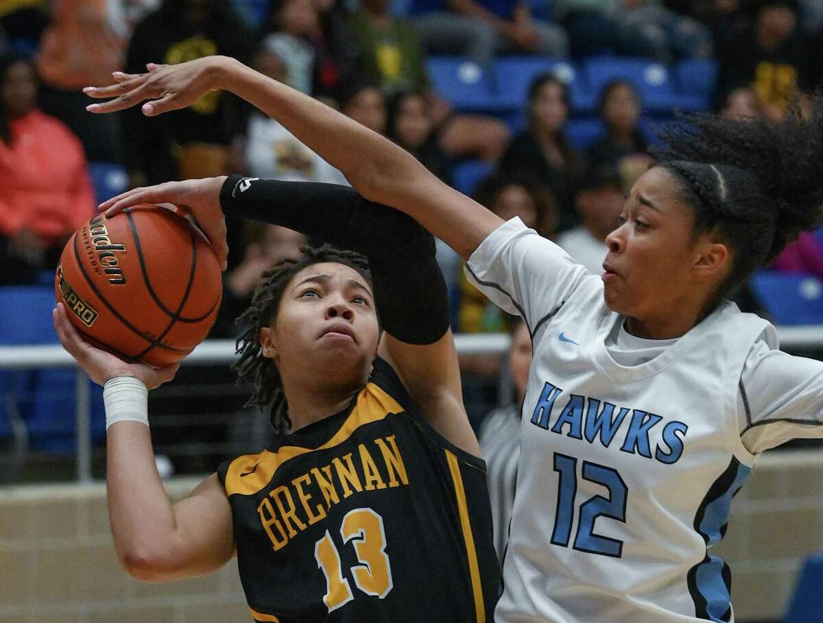 Girls basketball: Brennan toughs out overtime win over Harlan