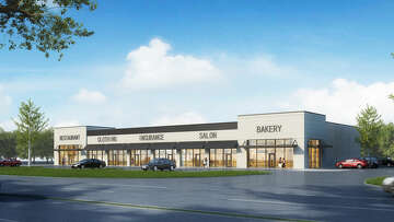 Developer kicks off shopping center in growing area of Manvel