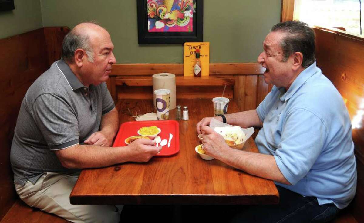 Real barbecue done 'low & slow' in Brookfield