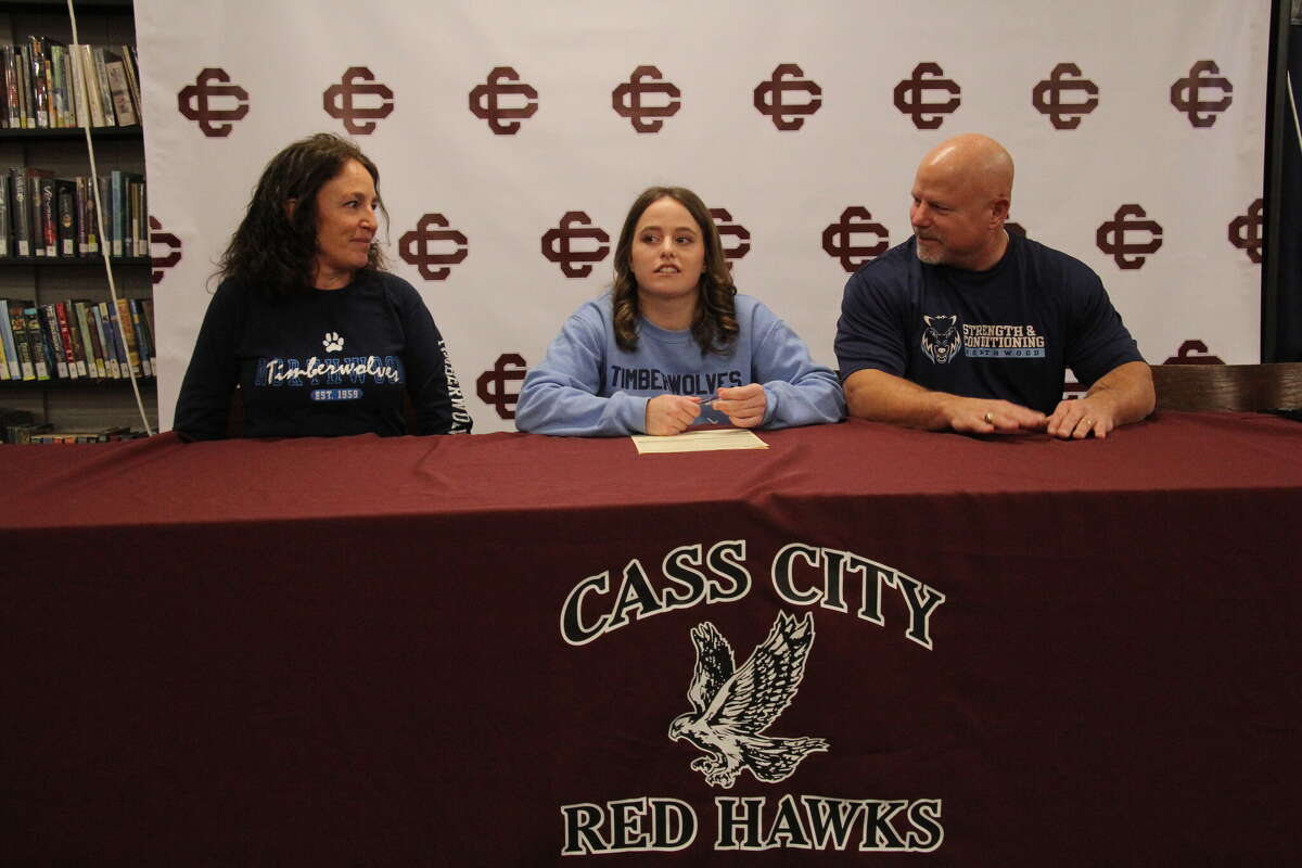 Cass City's Cuthrell signs with Northwood University to play softball
