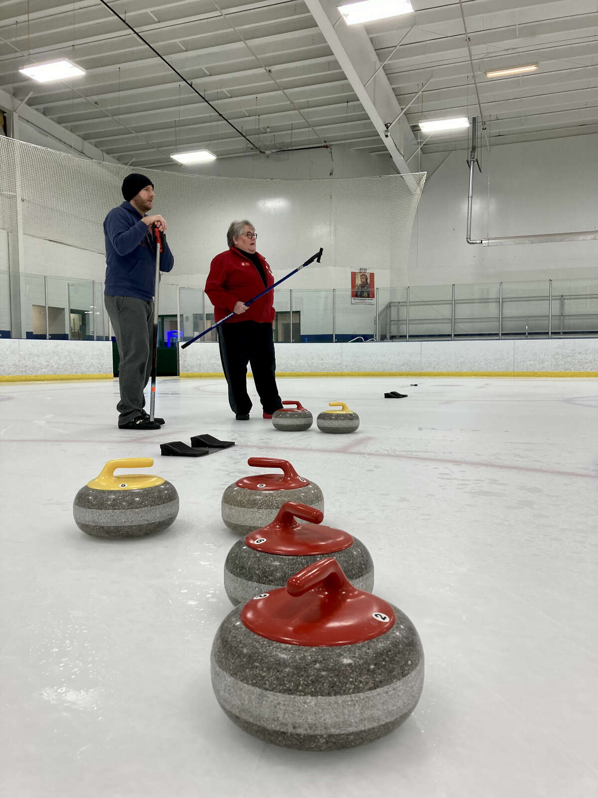 Curling club clinics teach sport's fundamentals