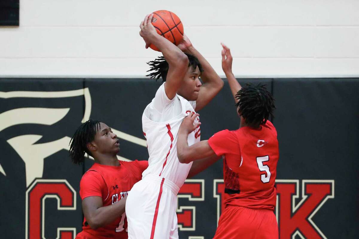 Houston boys basketball: Cleveland tops Caney Creek