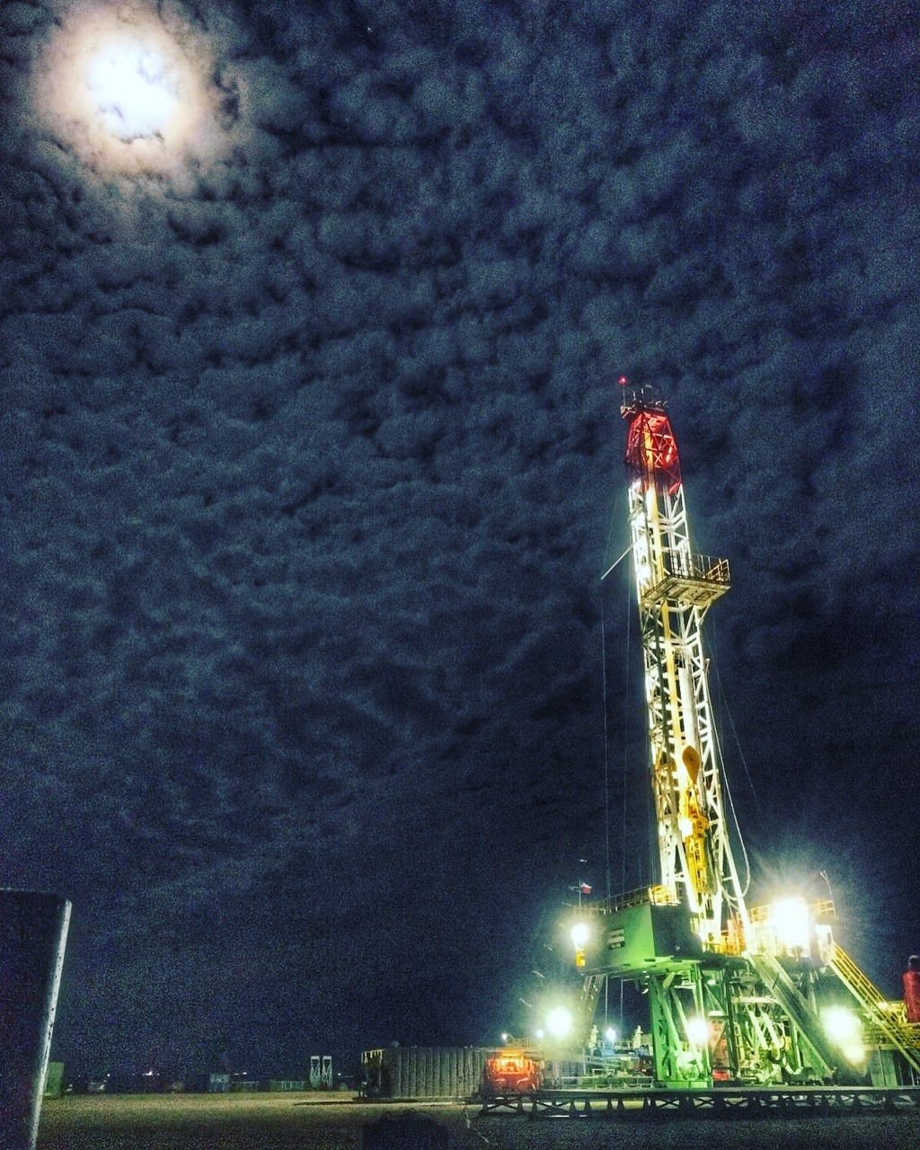 Permian Basin again adds rigs as US, Texas see declines in rig counts