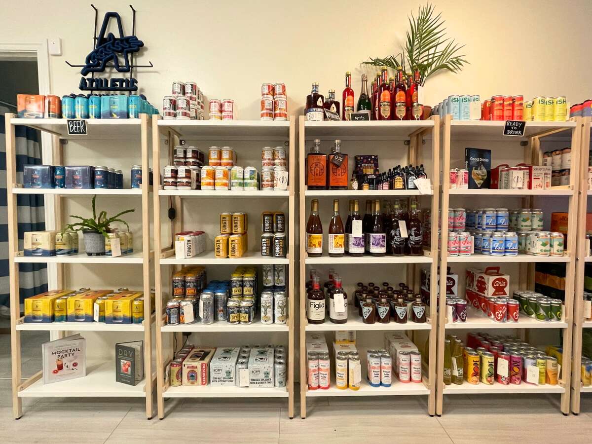 The best drinks at Houston non-alcoholic bottle shop Sipple