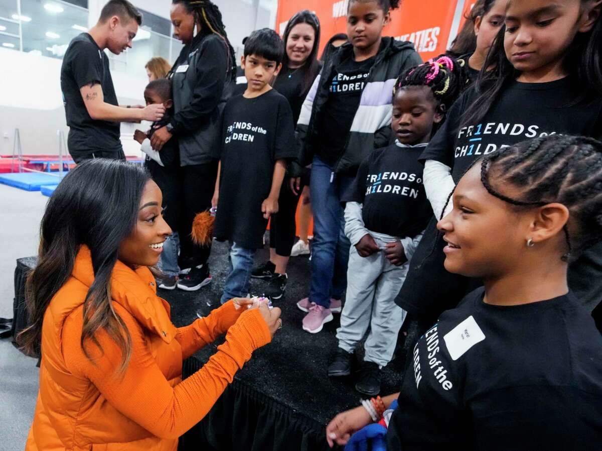 Simone Biles: No decision yet on competing again