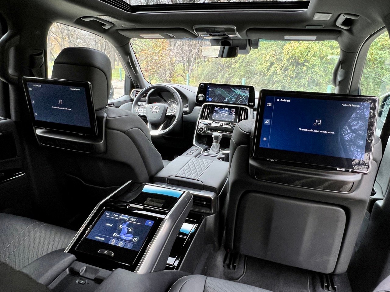 REVIEW: 2022 Lexus LX 600 Ultra Luxury