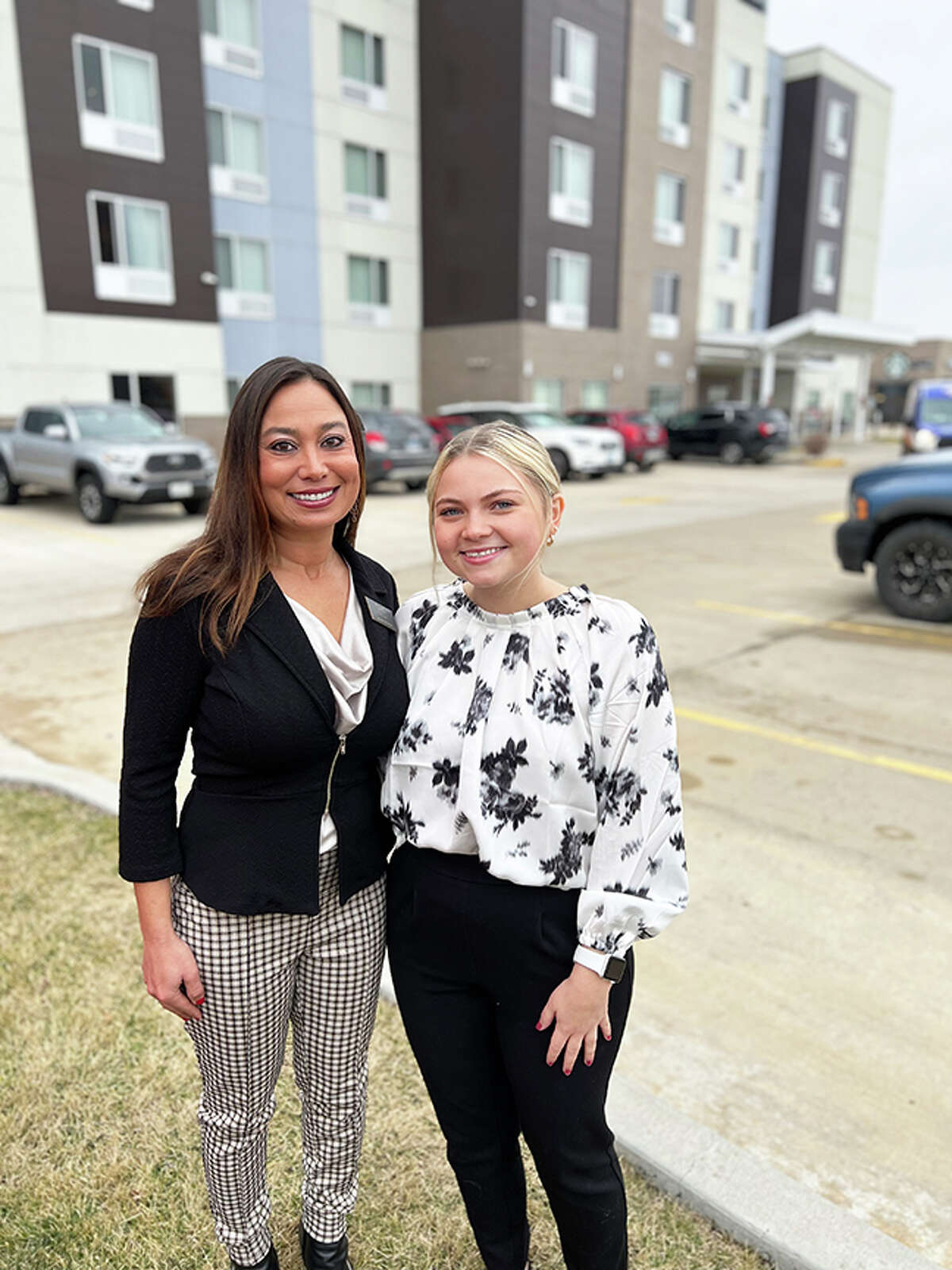 Edwardsville CEO alumni return home to start their careers