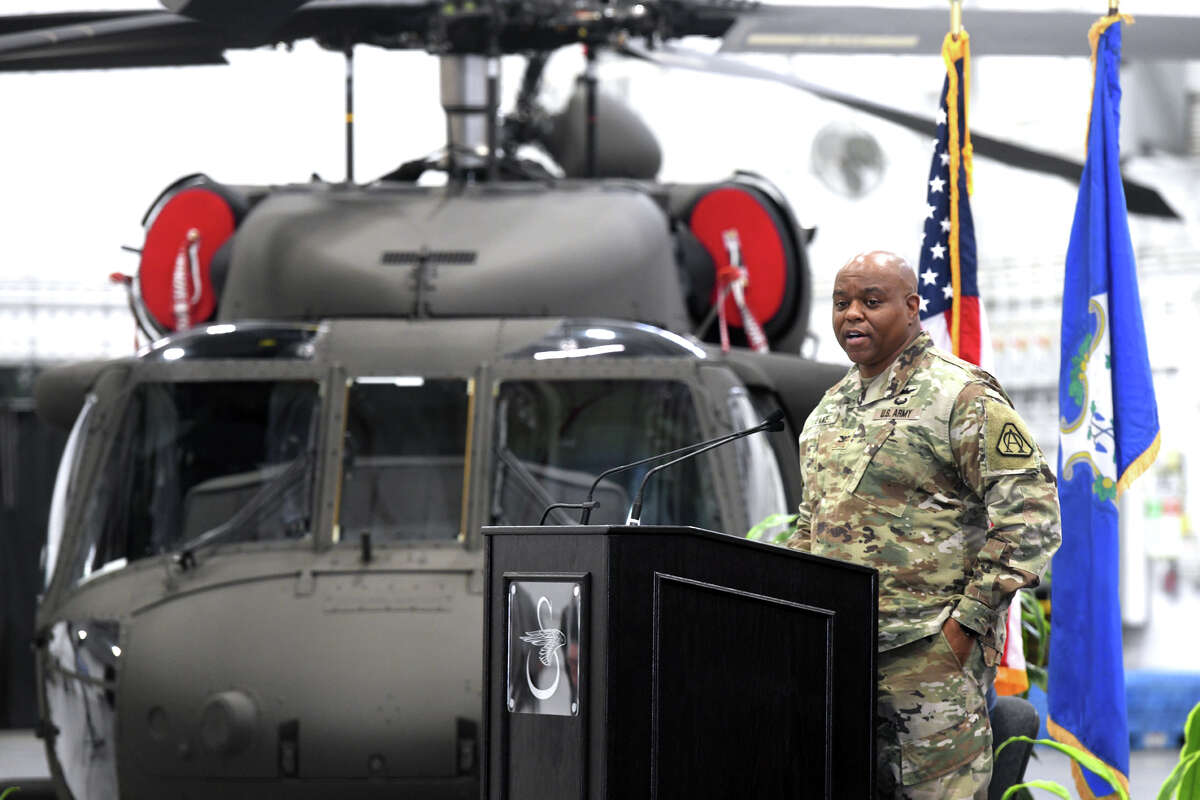 Stratford-based Sikorsky celebrates its history with 5,000th 'Hawk ...