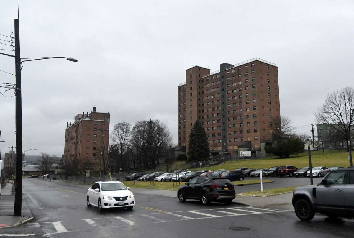 Albany's Lincoln Towers may become Hudson Valley Community College campus