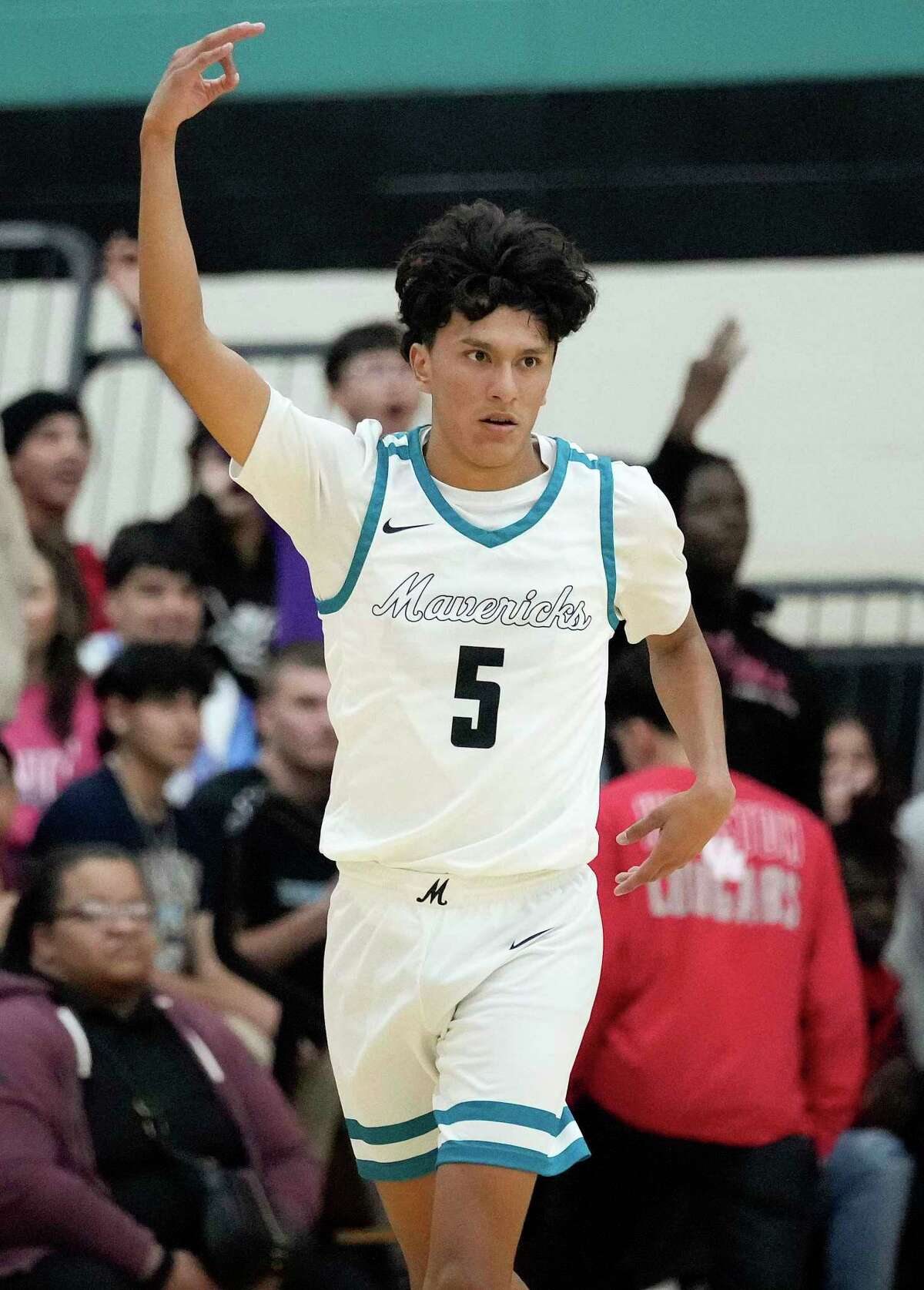 Boys basketball: Pasadena Memorial gets past South Houston