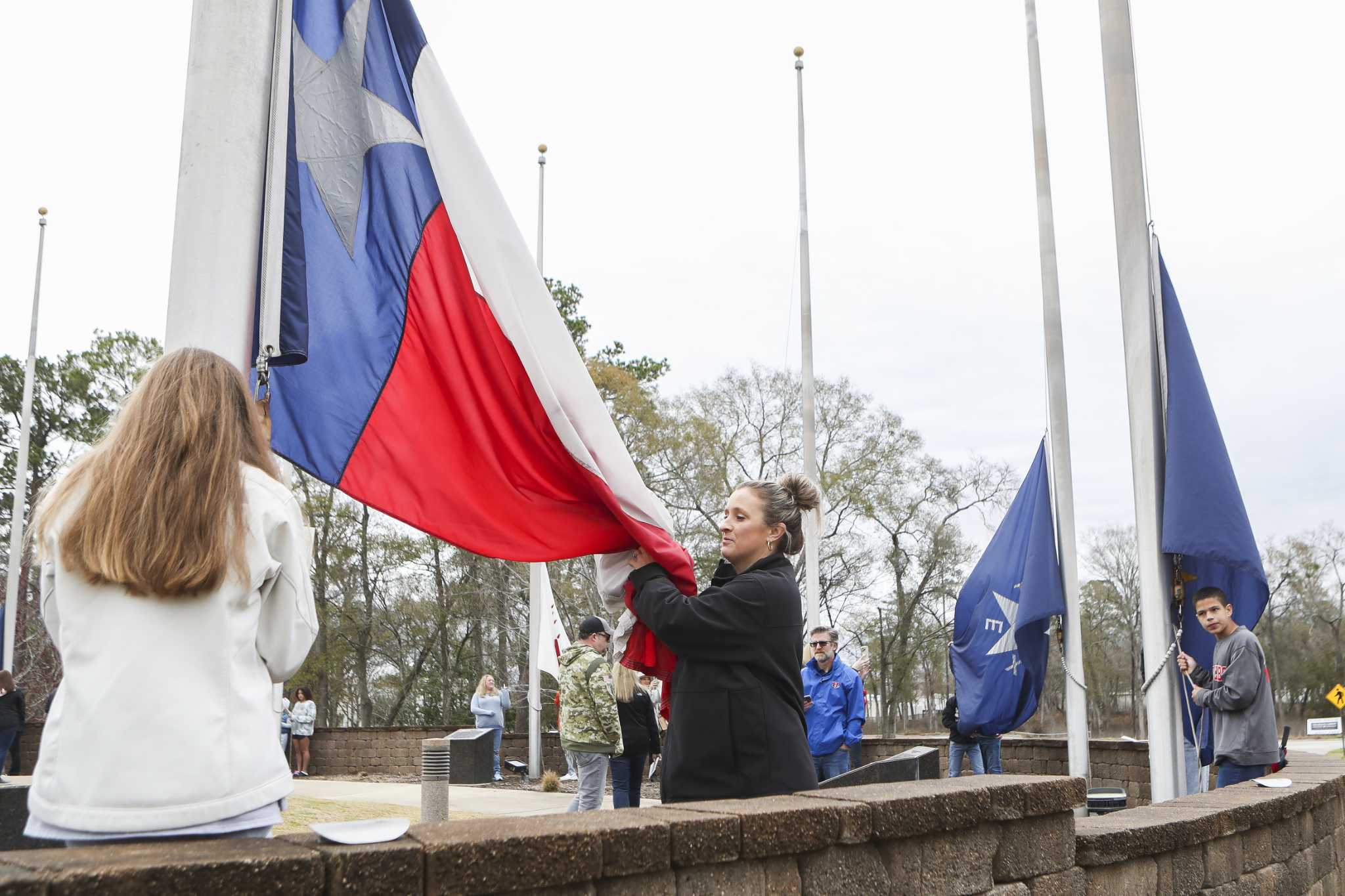 Conroe ceremony honors 13 flags from Texas Revolution