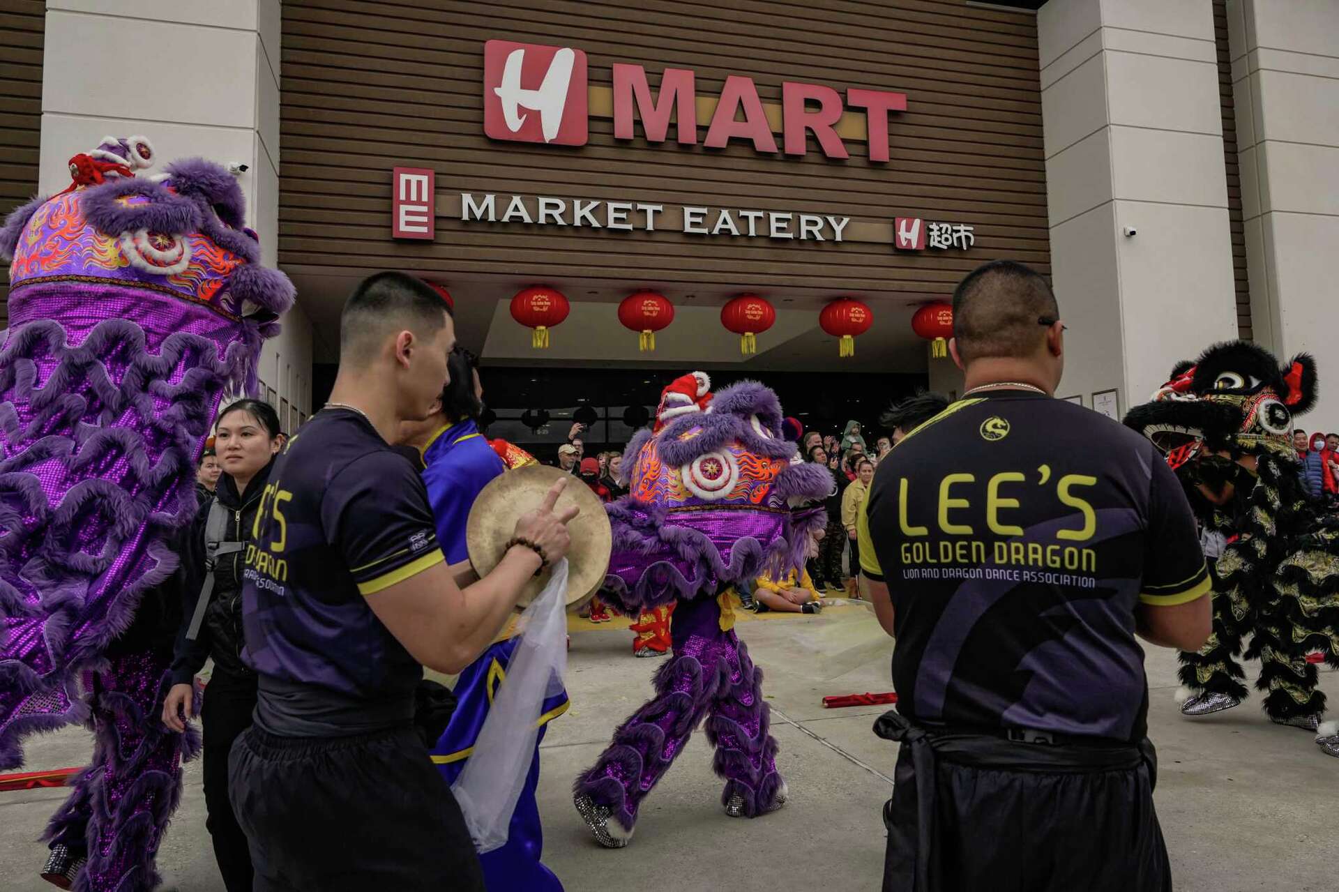 Katy Asian Town kicks off the Year of the Rabbit with LunarFest