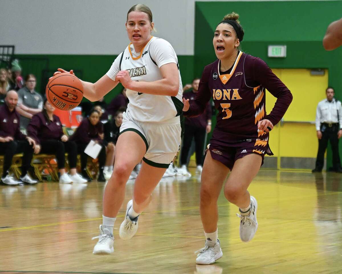 Siena women's basketball falls just short in Jabir's return