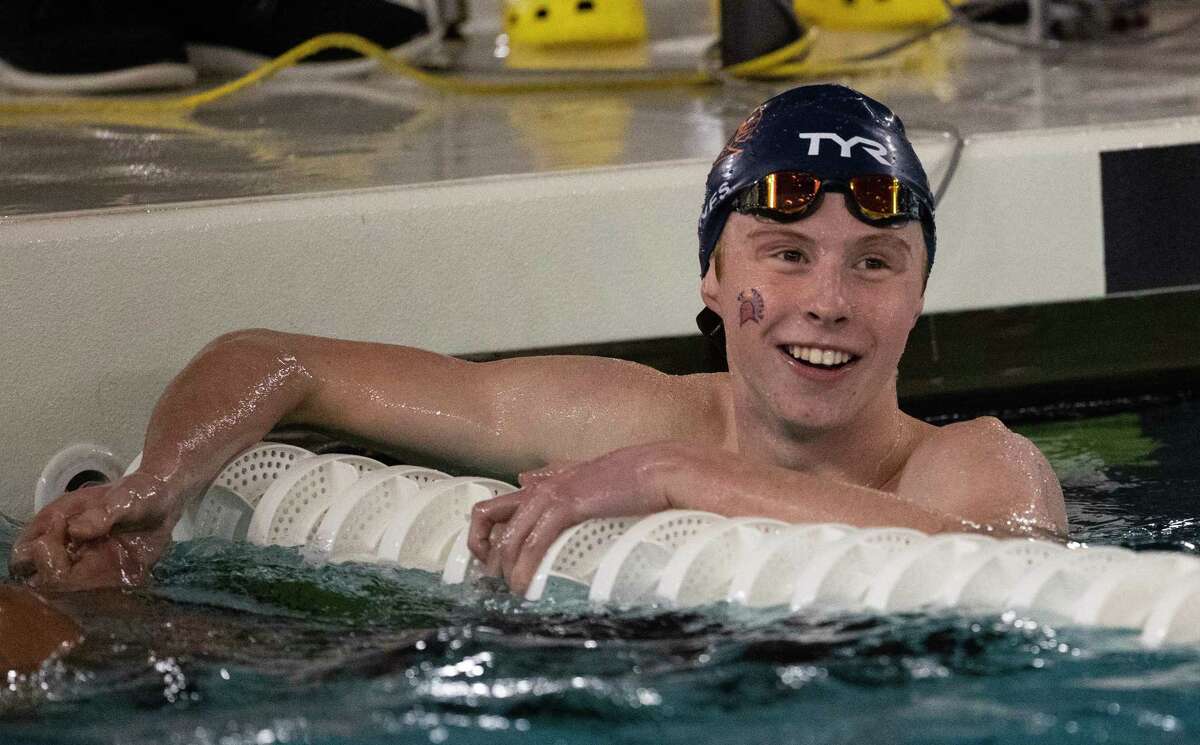 Jordan girls, Tompkins boys finish on top at 19-6A swim meet