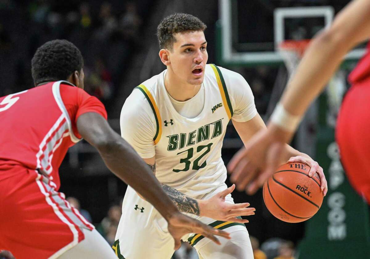 Siena basketball can't deliver emotional win against Fairfield