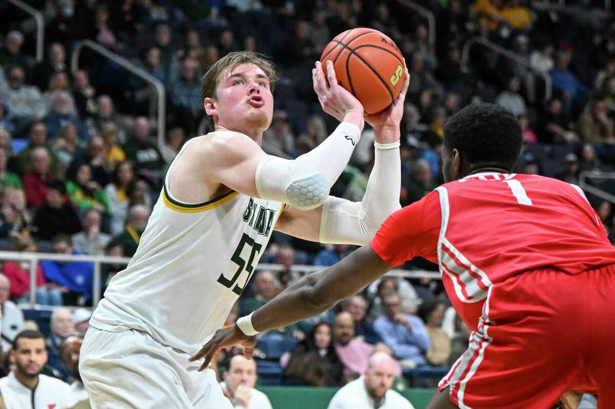 Siena basketball can't deliver emotional win against Fairfield