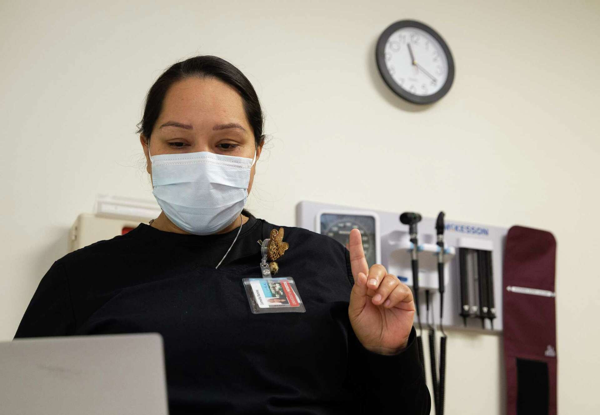 Texas sees shortage of Spanish-speaking nurses, doctors post-COVID
