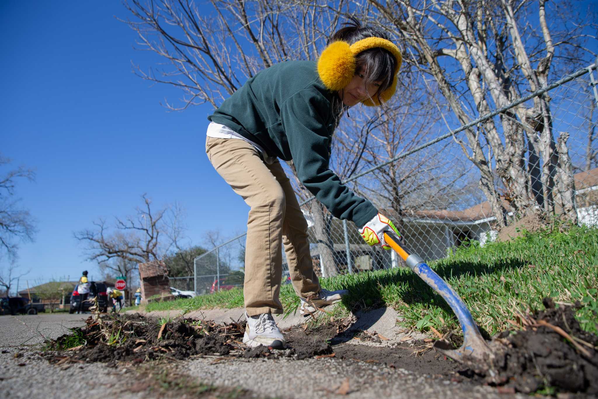 Houston open drainage ditch policy reversed, city will maintain sites