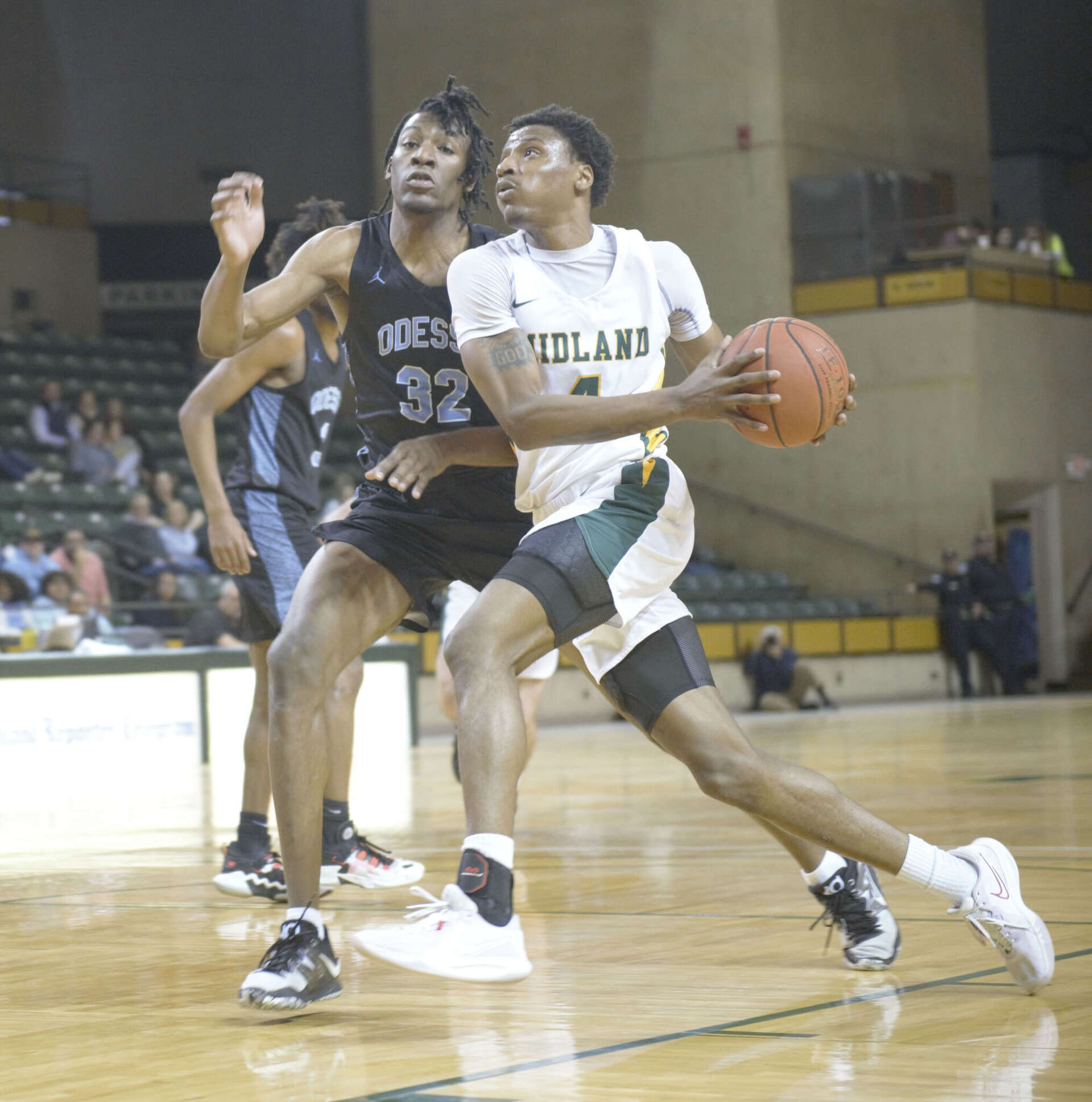 JC BASKETBALL: MC teams host Howard College in key games