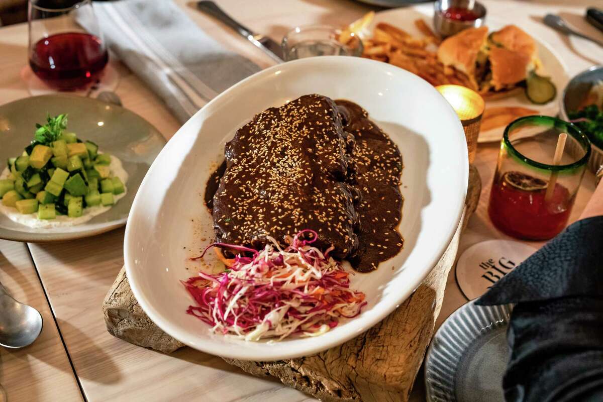 California-inspired Graffiti Raw open in Houston's Montrose Collective