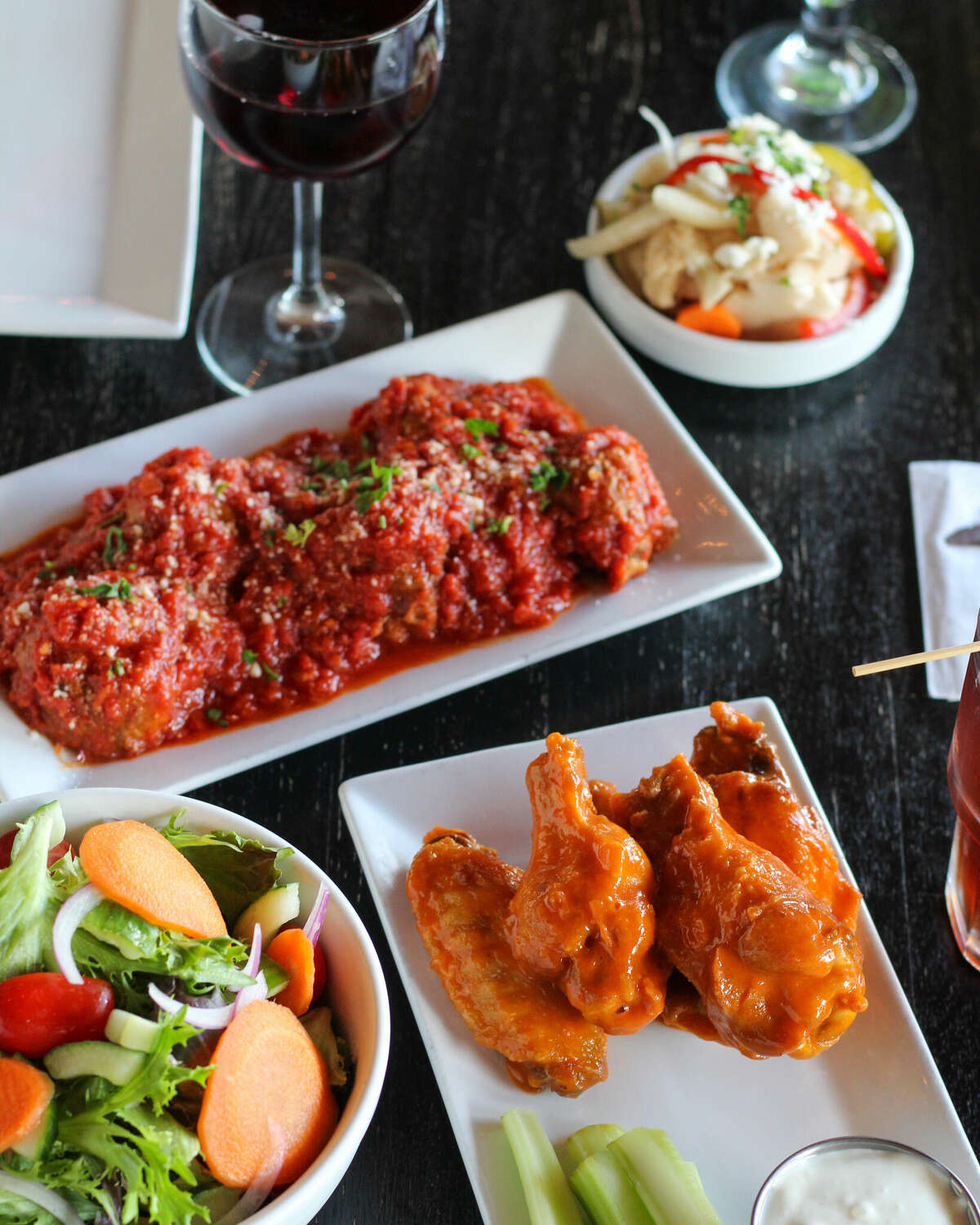 South Windsor's Oakland Pizza Co. is a pizza love story