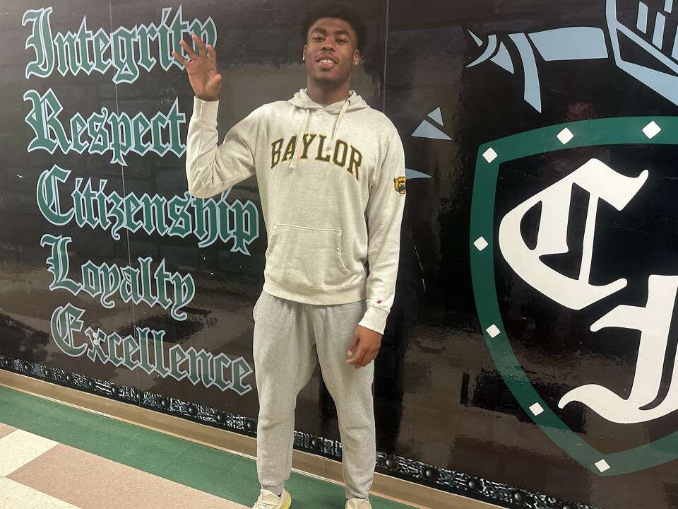 Baylor football LB commit Corey Kelly an intriguing prospect