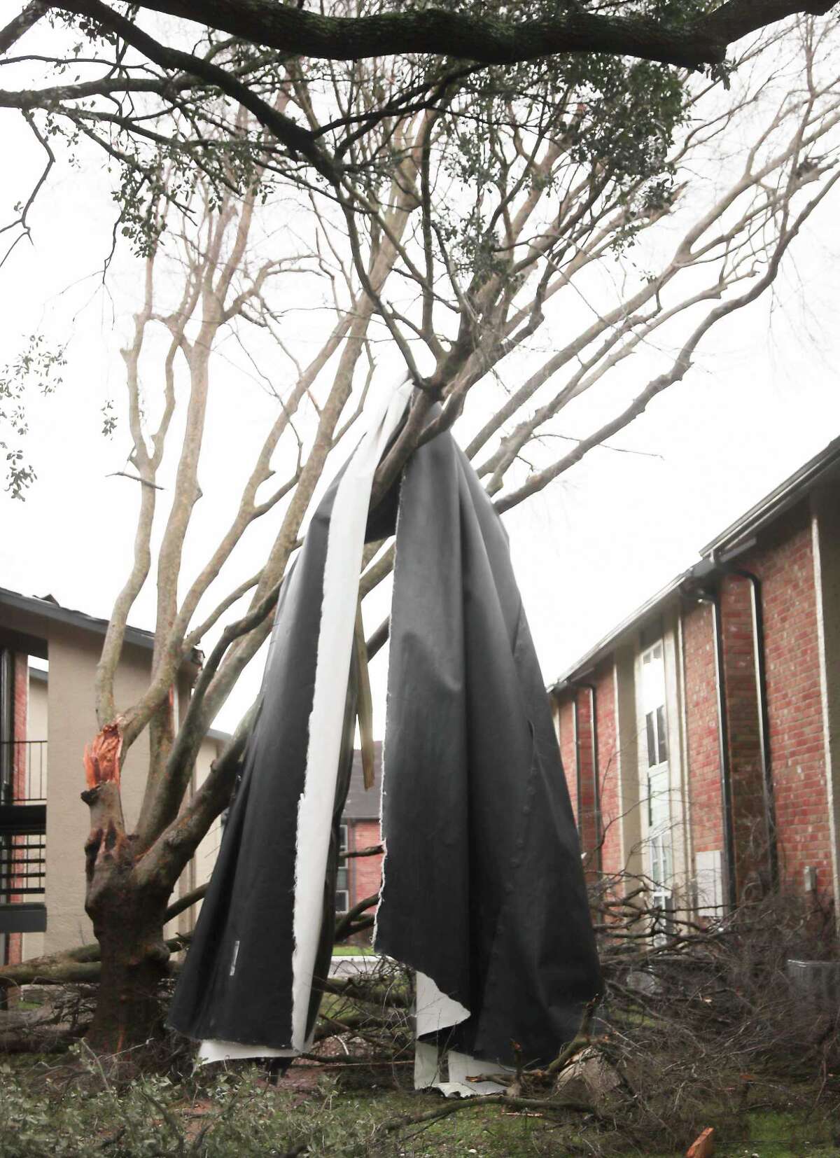 Houston tornado damage: What we know from Pasadena, Deer Park