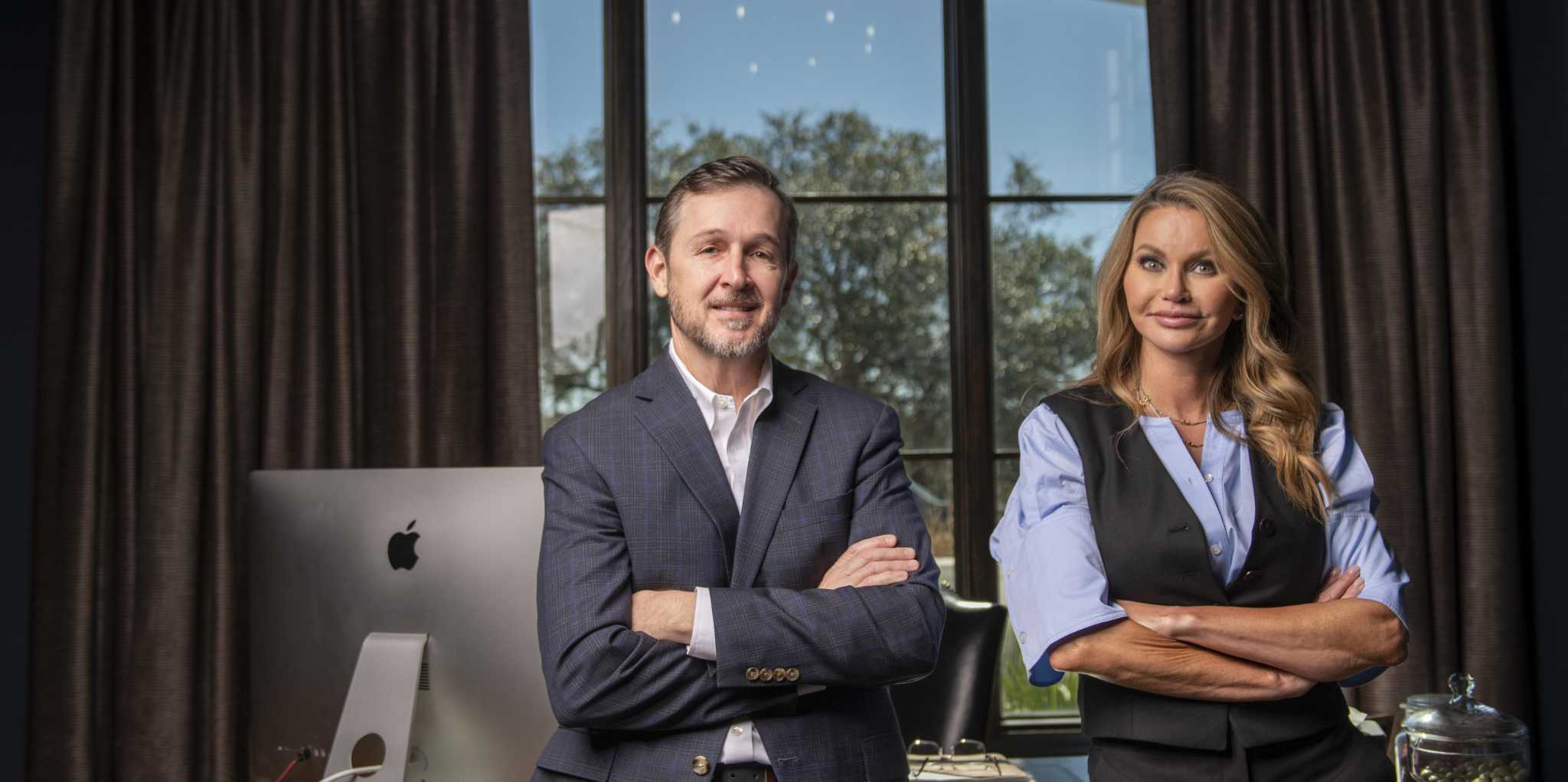 Duo develops app to put private security at people’s fingers