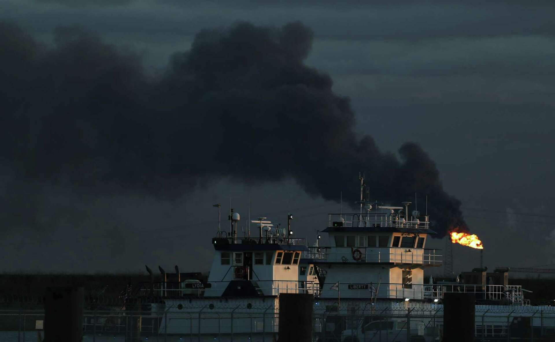 Exxon reps blasted for Baytown, Texas pollution at TCEQ hearing