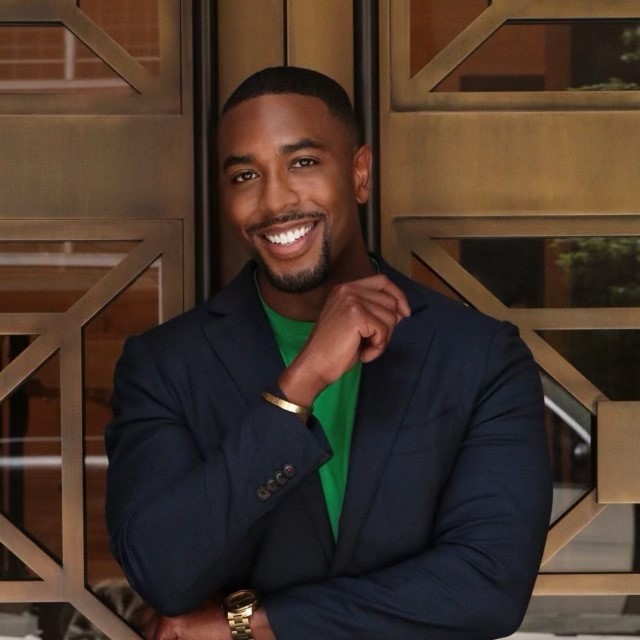 ABC 13 anchor Chauncy Glover returns to the air after medical leave