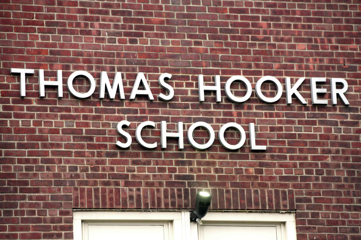 Bridgeport ditches plan to move 66 students to Thomas Hooker