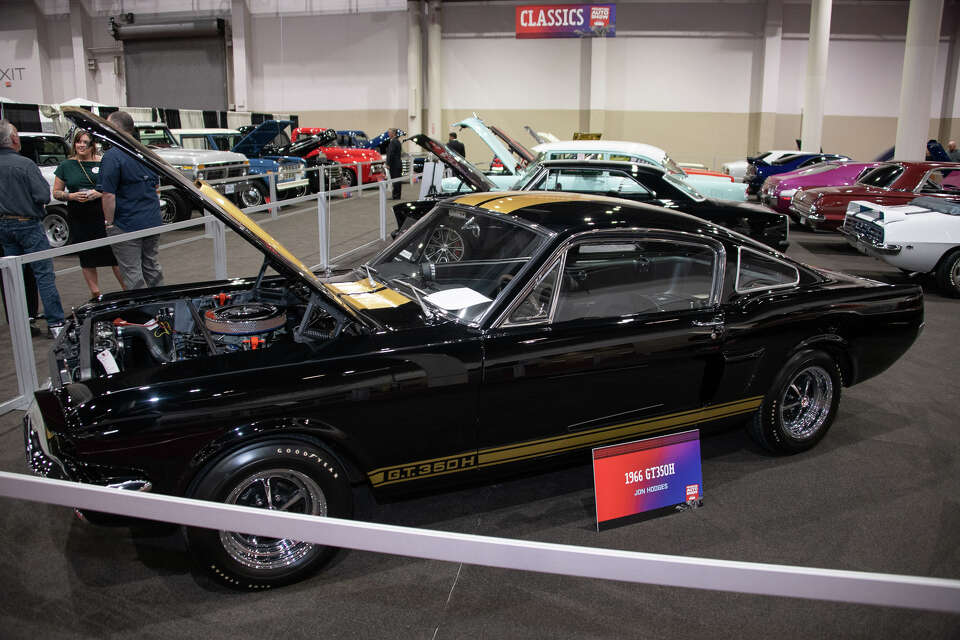 2023 Houston Auto show debuts with raft of new-model cars