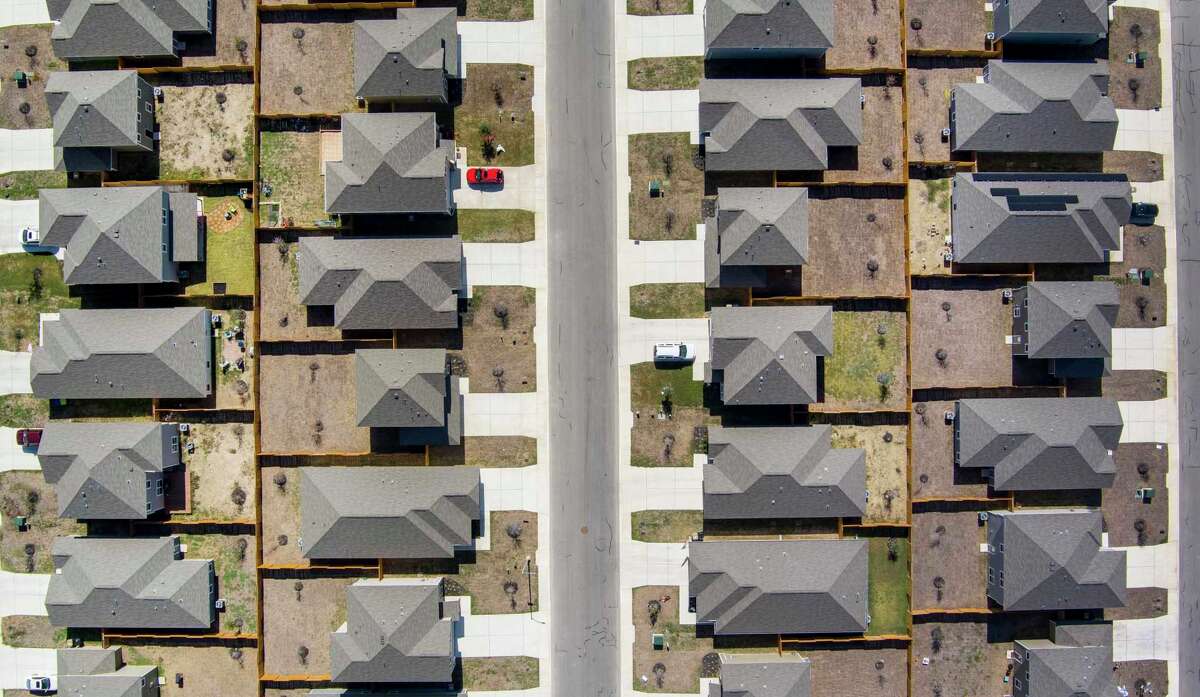 San Antonio behind on 2030 emissions target