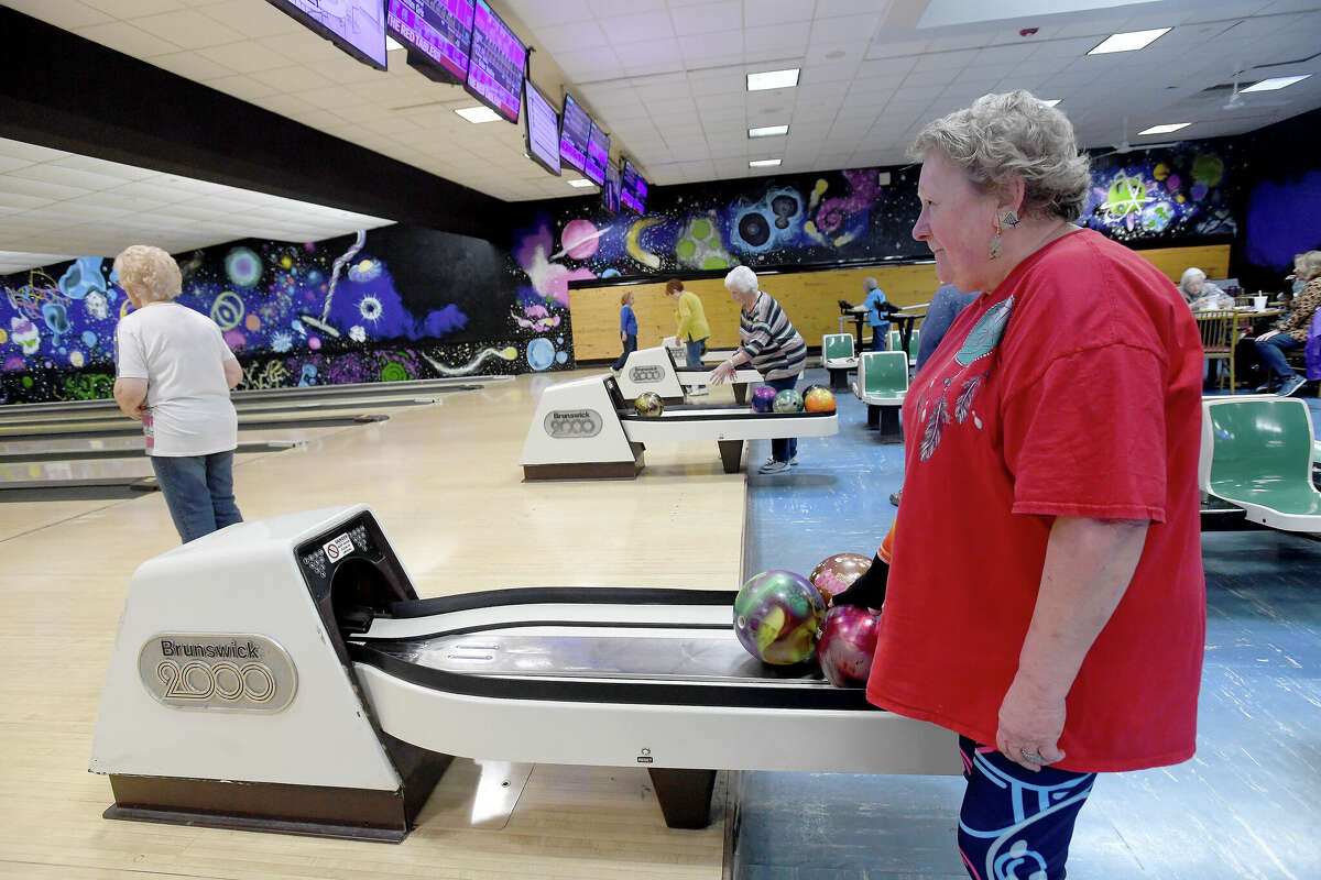 Crossroads Bowling Center showcases sport's past, present, future