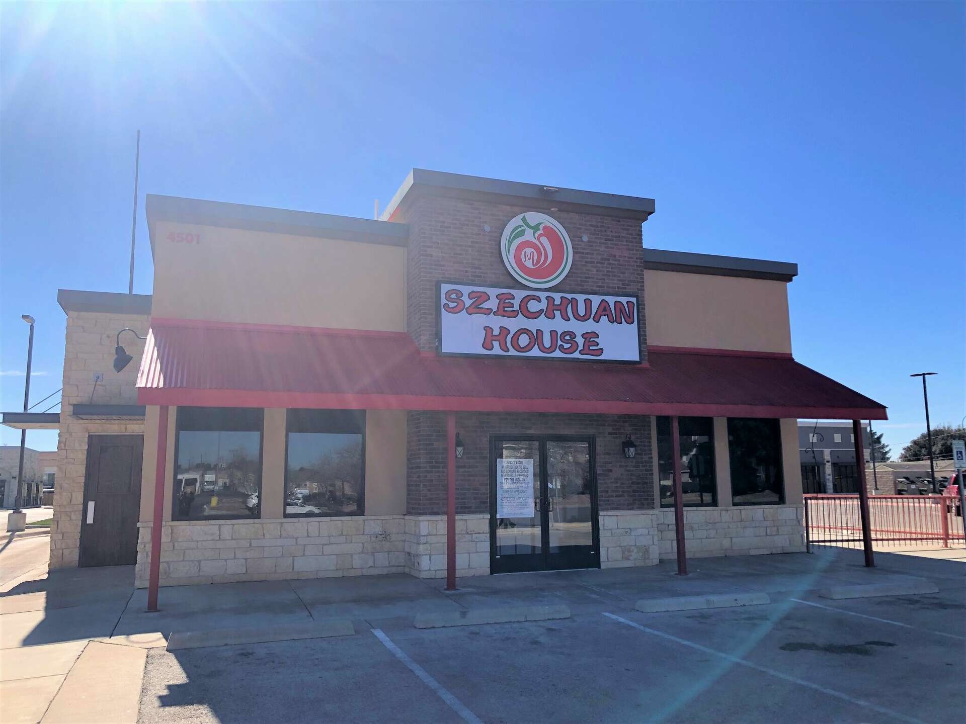Szhechuan House will move in next to McAlister s Deli in west Midland