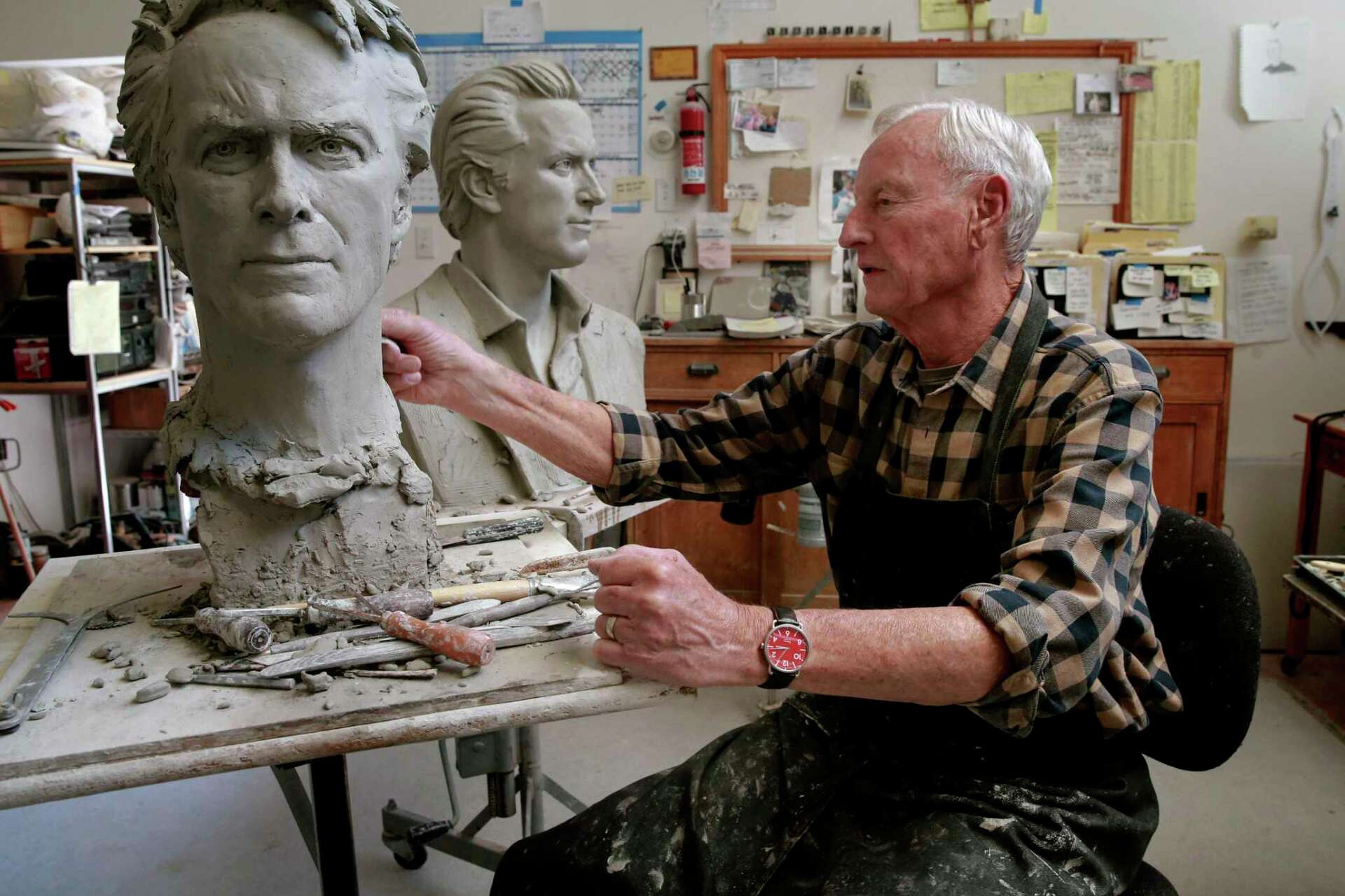 Bruce Wolfe, Bay Area artist who sculpted Tony Bennett, Clint Eastwood ...