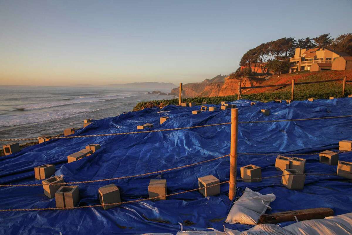 California beaches were dramatically damaged by recent storms. Can they ...