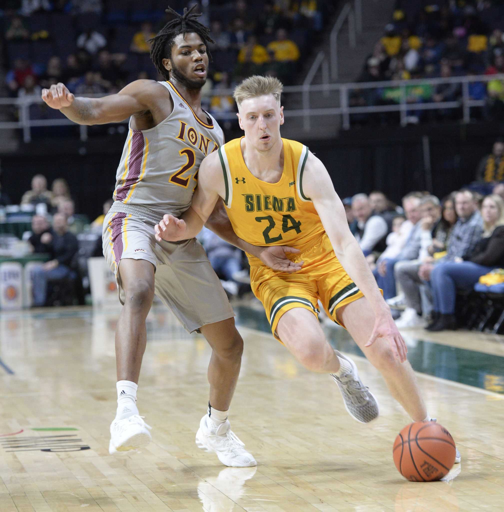 Baer's inspirational performance earns MAAC Player of the Week honors