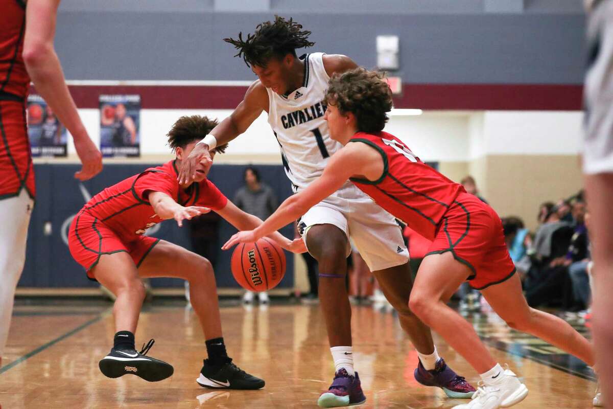 Drake Kelley, defense spur College Park's rout of The Woodlands