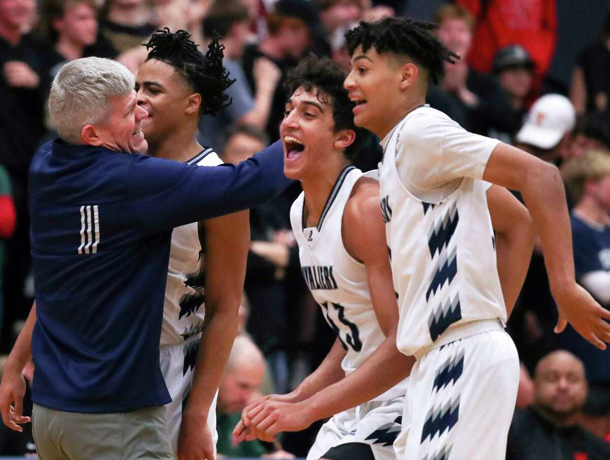 Drake Kelley, defense spur College Park's rout of The Woodlands
