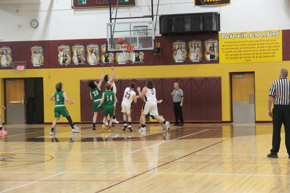 Deckerville boys basketball team defeats Akron-Fairgrove