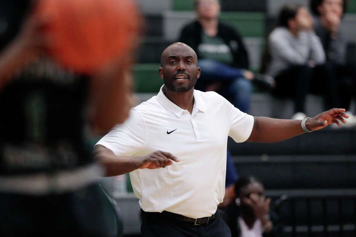Boys basketball: Kingwood Park Panthers top Huntsville Hornets