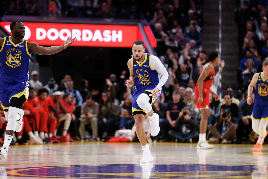 Jonathan Kuminga’s 3-point flurry keys Warriors’ win over Raptors