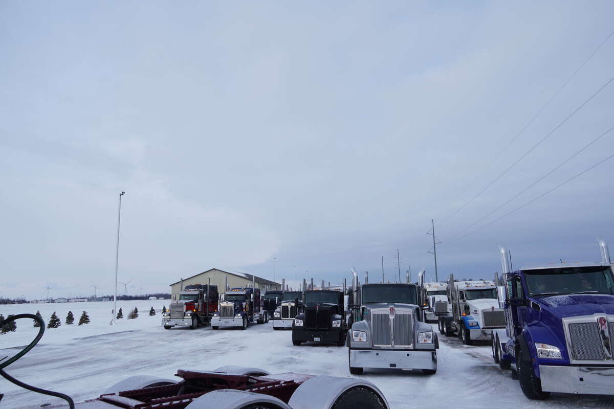 Memorial semi-truck parade through Huron County for Daniel Garnder