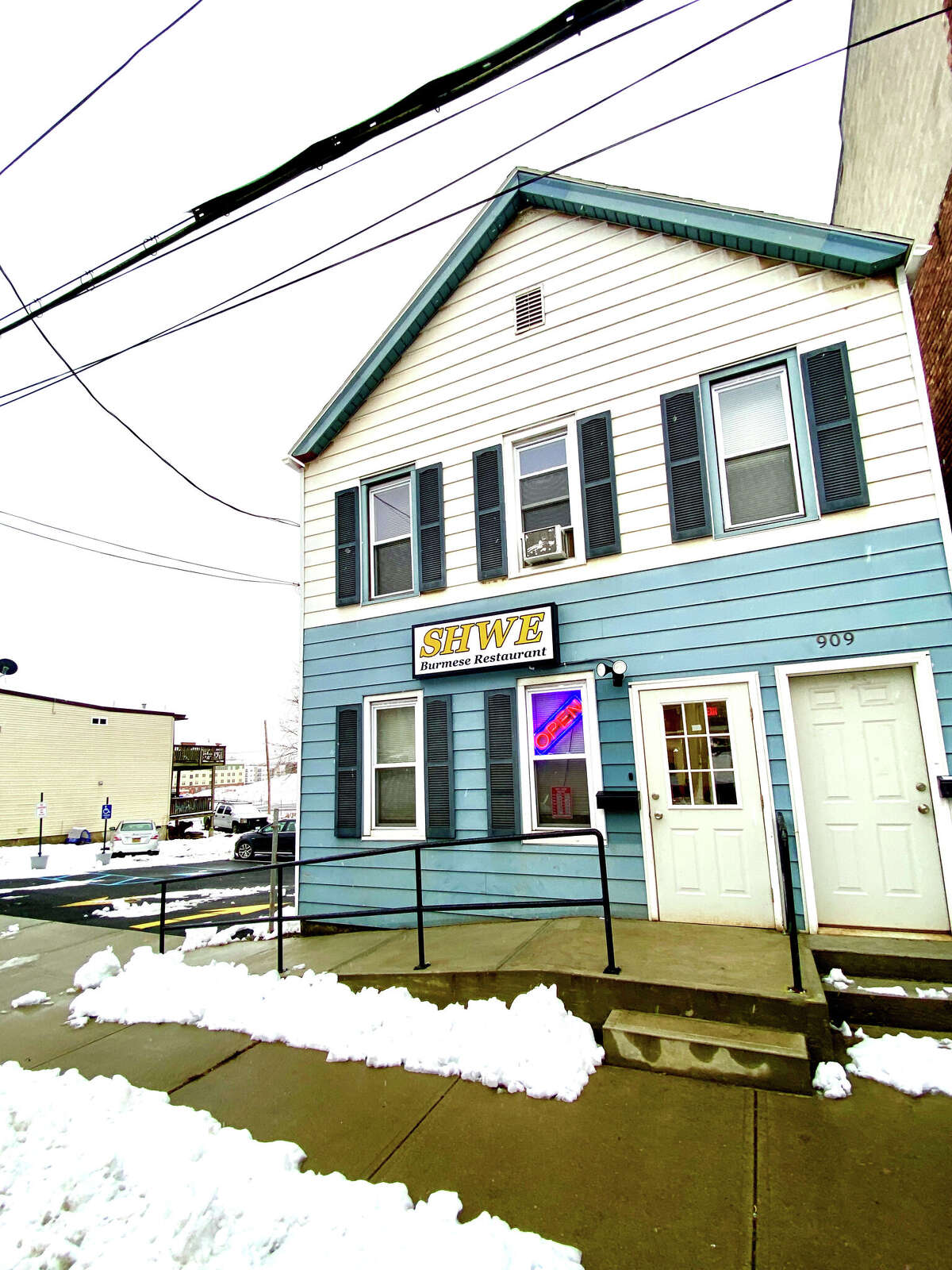 Review: Shwe Burmese a hidden treasure in Rensselaer