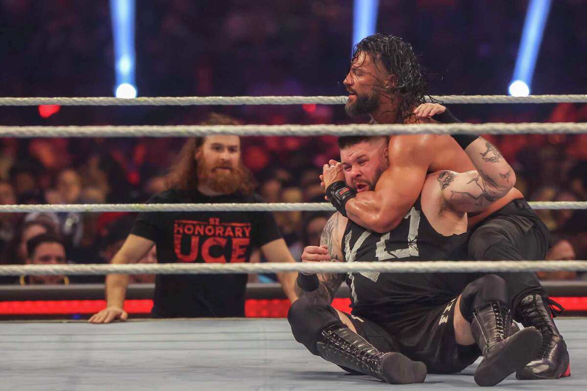 Royal Rumble: Photos of the historic pro wrestling event