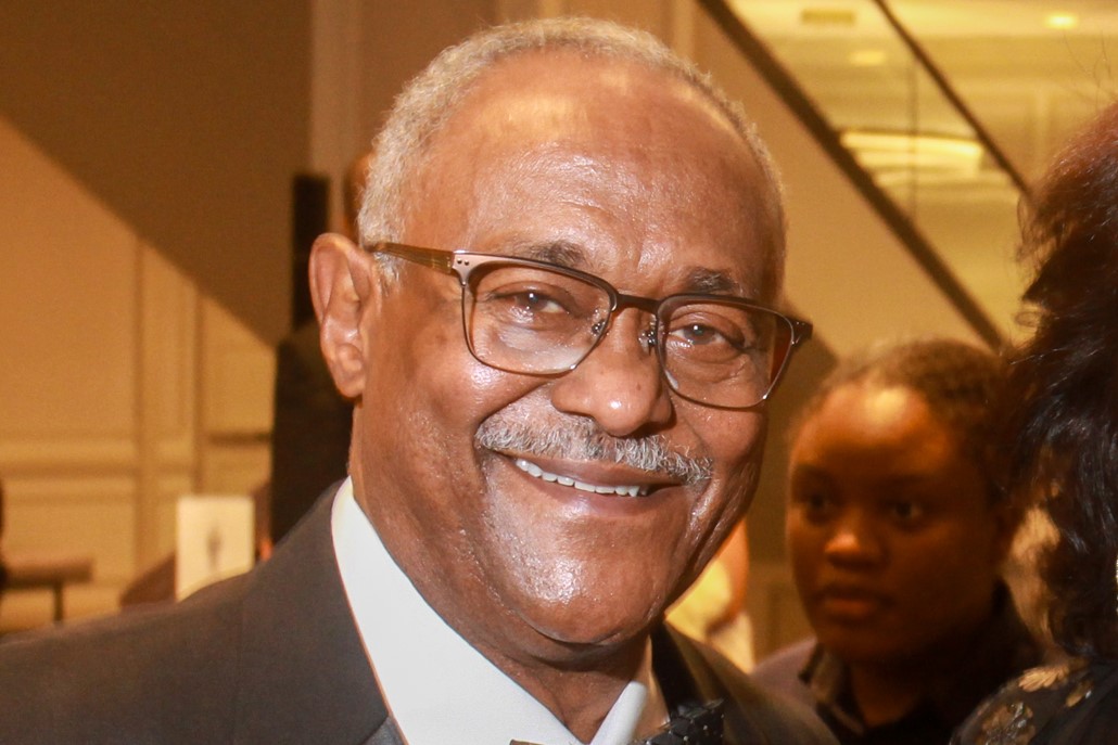 Beloved Fox 26 anchor back on air after lengthy hiatus